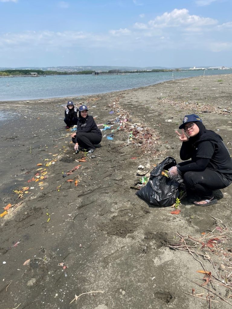 ENVIRO PROJECT 2022: Bentuk Kepedulian Mahasiswa Teknik Lingkungan ...